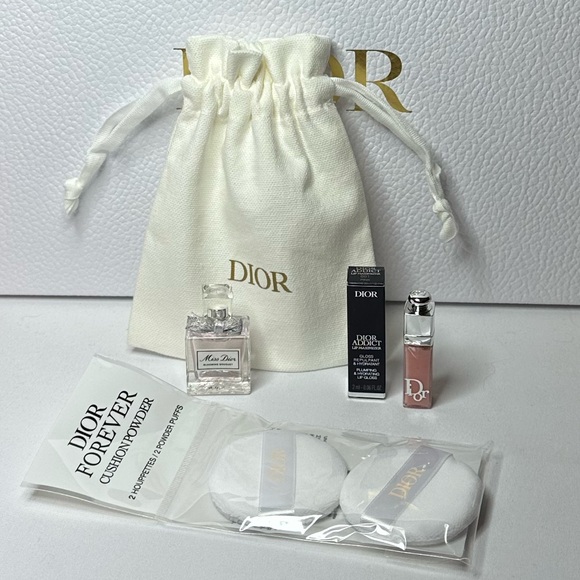 Dior | Makeup | Dior Miniature Set With Pink Gloss And White Pouch ...
